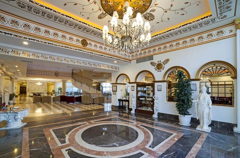 Roma Beach Resort & Spa